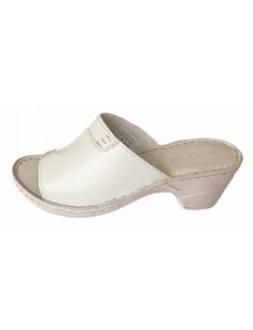 Papuci femei | Colectii actuale si reduceri - GLAMI.ro