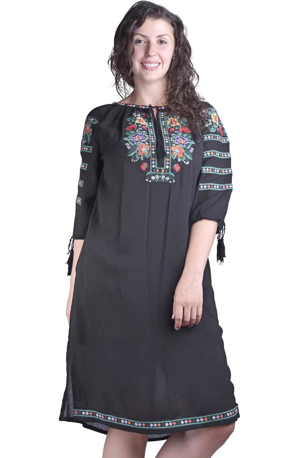 Portul Romanesc Rochie traditionala midi neagra cu motiv floral ...