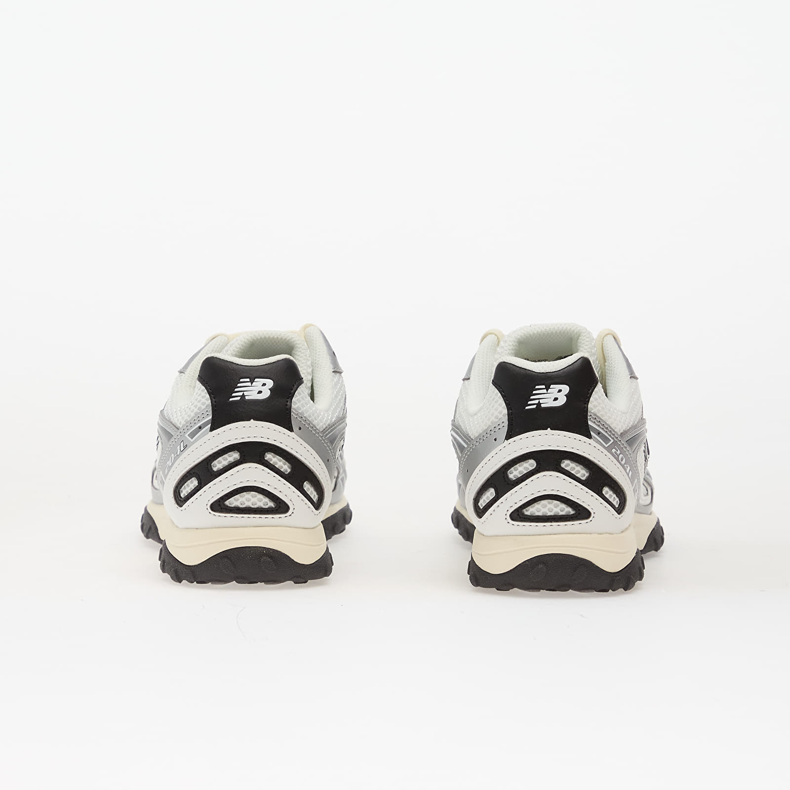 New Balance 204 Silver Metallic - GLAMI.ro