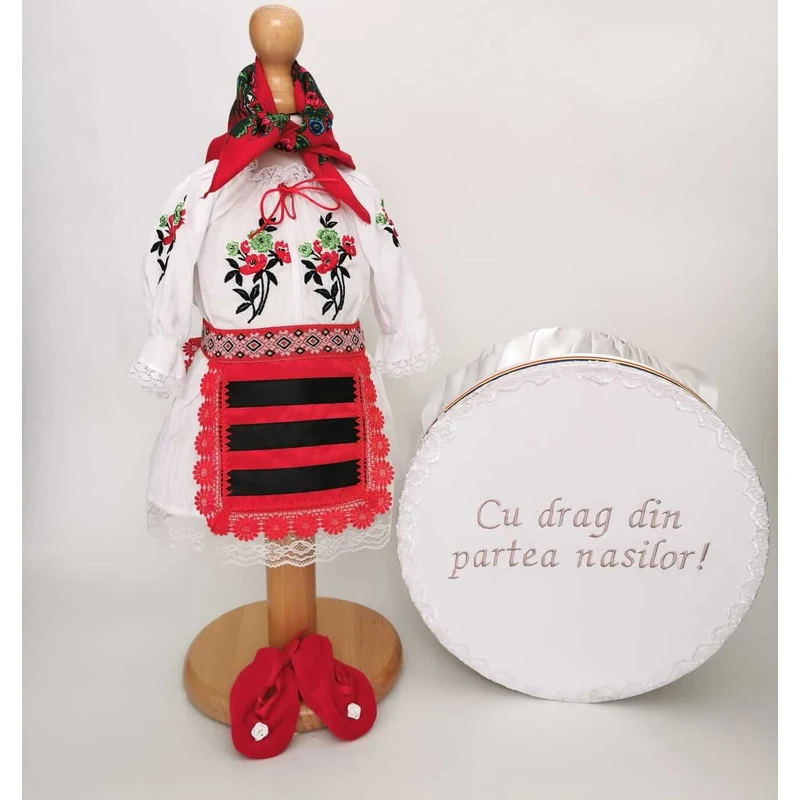 Ie Traditionala Set Botez Traditional , Costum Traditional Muna 9 - 2 ...