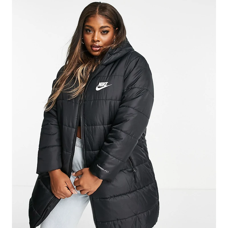 Nike Plus classic longline padded jacket with hood in black - GLAMI.ro