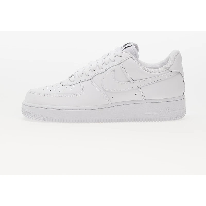 Adidași low-top pentru femei Nike W Air Force 1 '07 Flyease Alb - GLAMI.ro