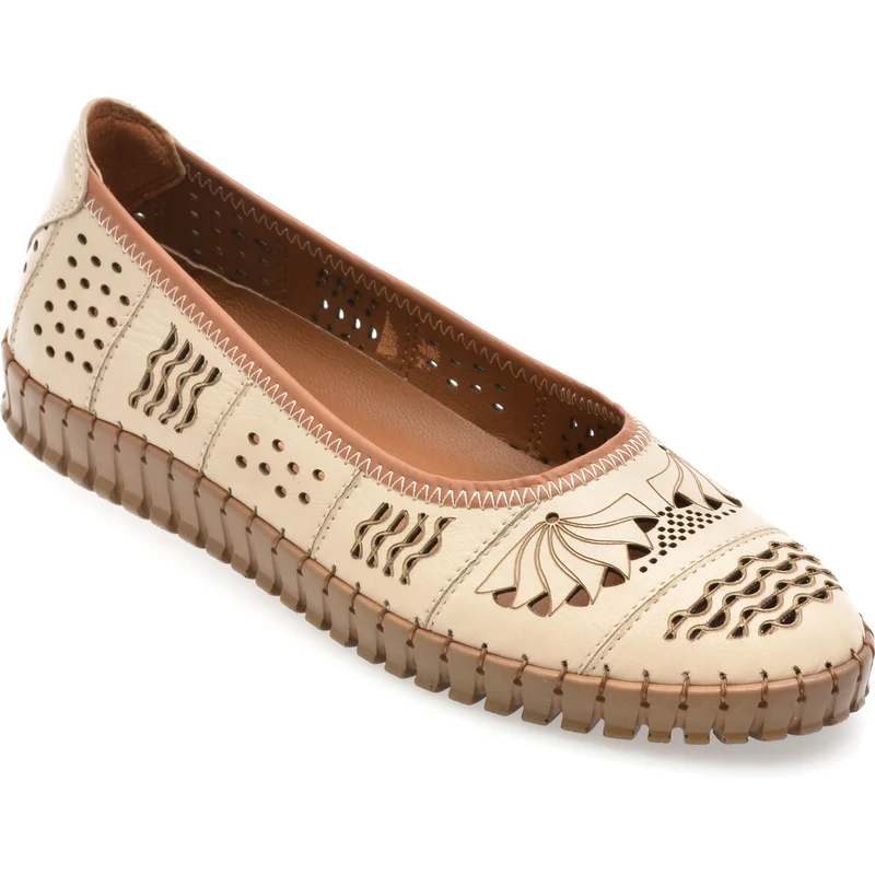 Balerini FLAVIA PASSINI bej, CS5206, din piele naturala - GLAMI.ro